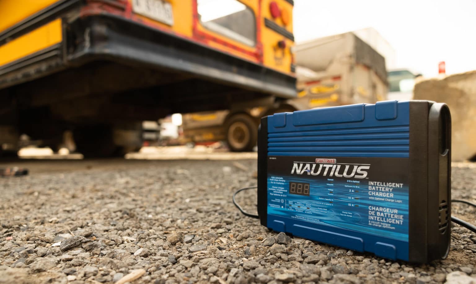 Comment charger ses batteries 12V avec un chargeur